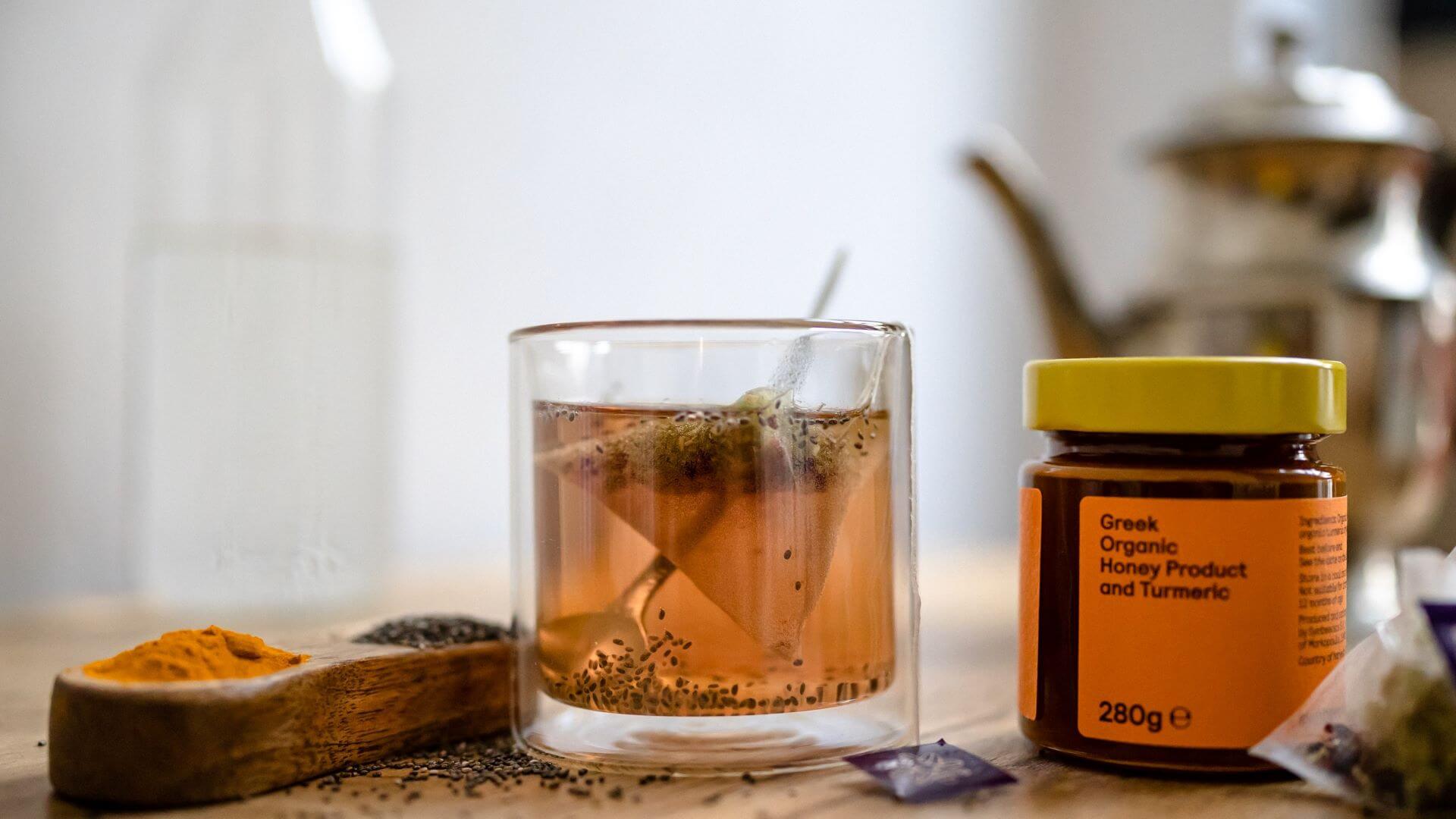 The Power of Turmeric: a natural anti-inflammatory solution - Symbeeosis