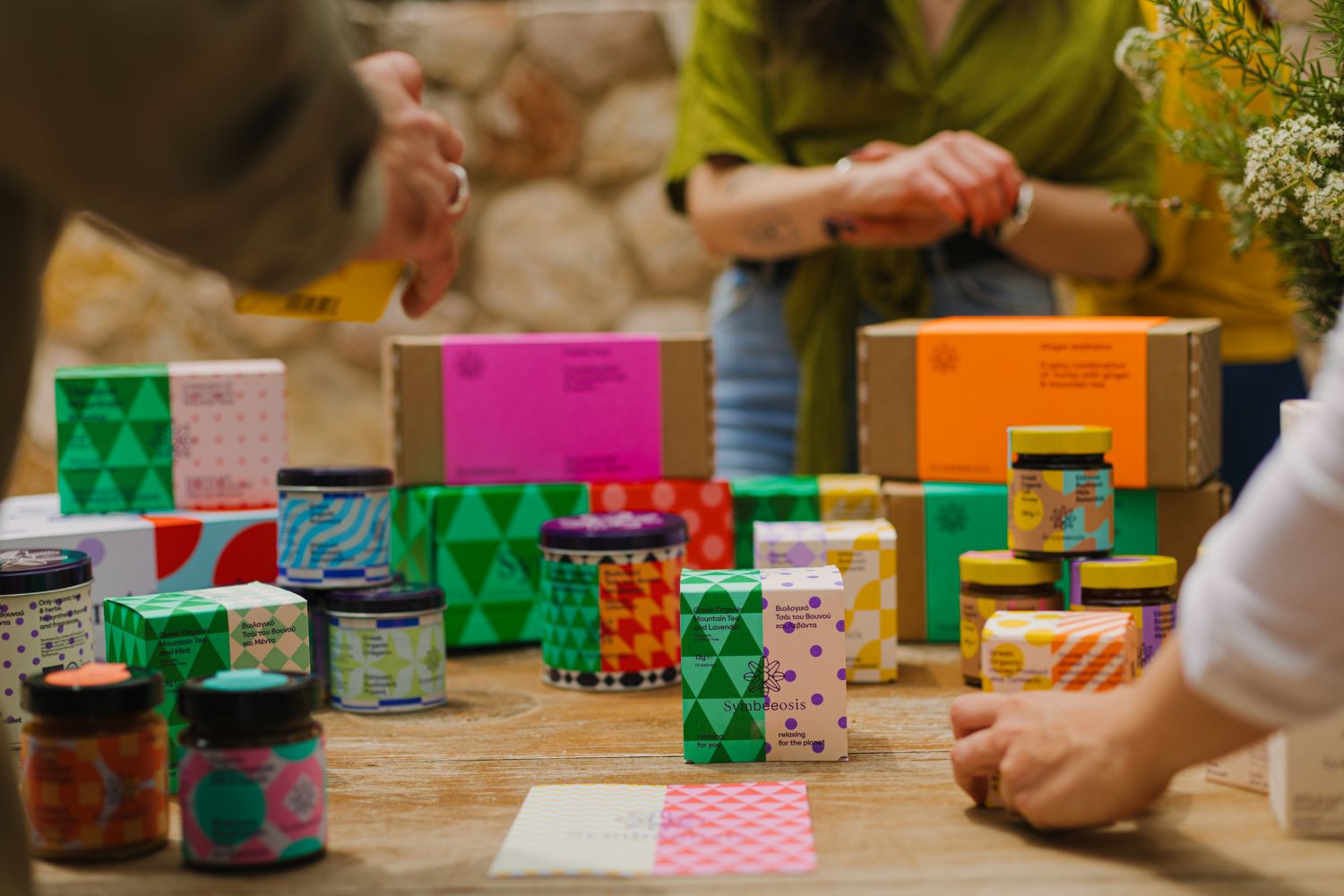 10 tips towards a plastic free life - Symbeeosis